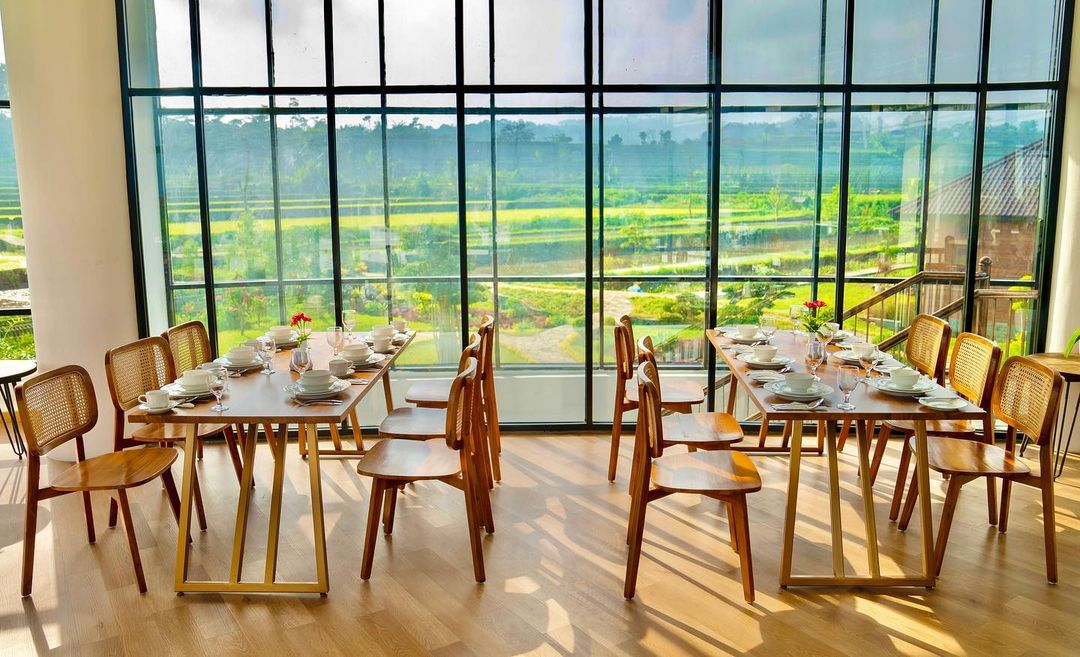 Review Padi Resort Pancawati, Fasilitas dan Harga Sewanya ...